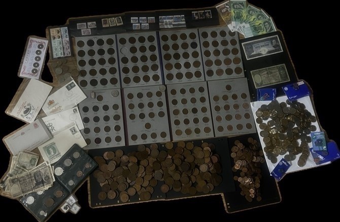 Large Collection Box Received From Deceased Estate Auction (0015 ...