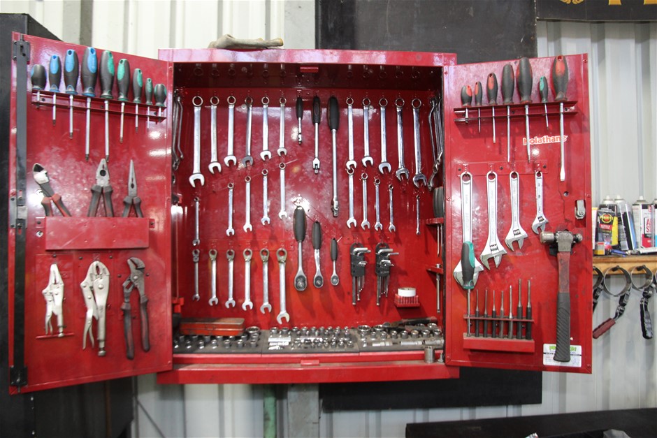 Repco Wall Mount Tool Cabinet with Tools Auction (0622-5059239) | Grays ...