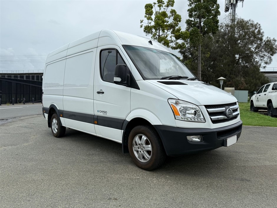 2021 Skywell ECII E-Cargo RWD Automatic Van 100% Electric Auction (0001 ...