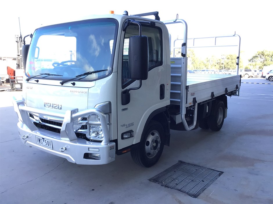 2022 Isuzu NPR TRADEPACK 4 x 2 Tray Body Truck Auction (0006-3033027) | Grays Australia