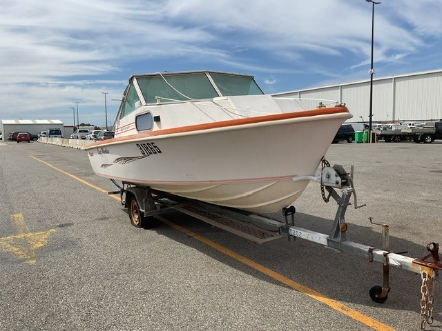 Fraser Sportsman Power Boat Auction (0010-9061373) | Grays Australia