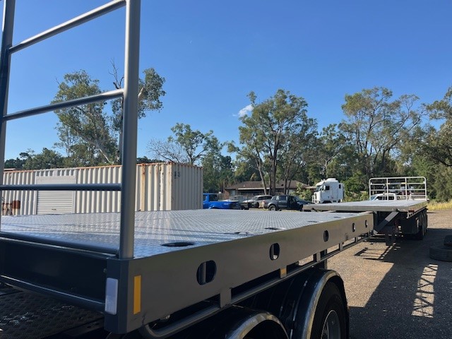 2022 AAA Trailers Triaxle Flat Top Extendable Trailer Auction (0010 ...