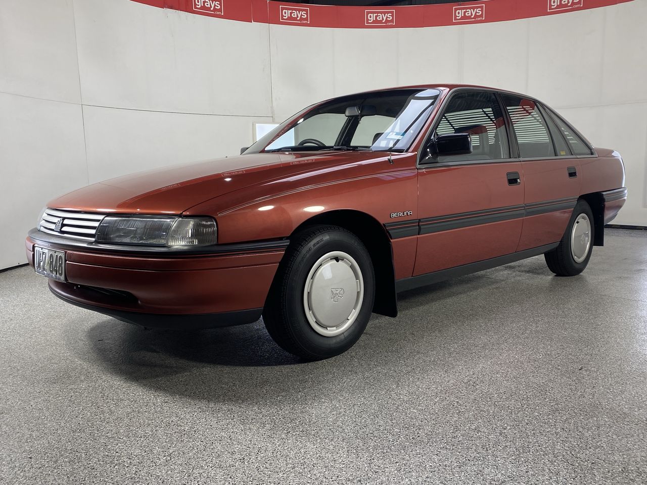 1989 Holden VN Berlina Commodore Automatic Sedan Auction (0001-60012845 ...