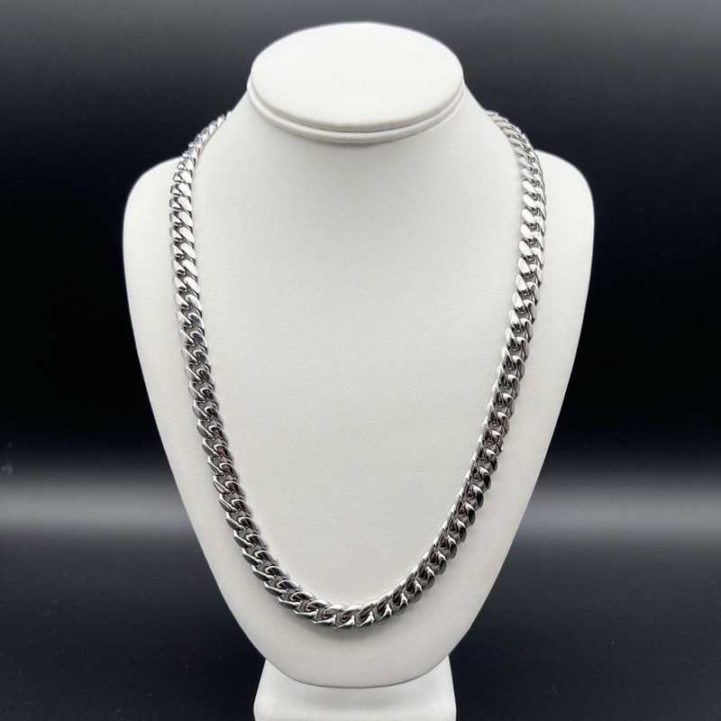 Silver-Filled Cuban Chain Necklace, 10MM Wide - 60.9cm Auction (0024 ...