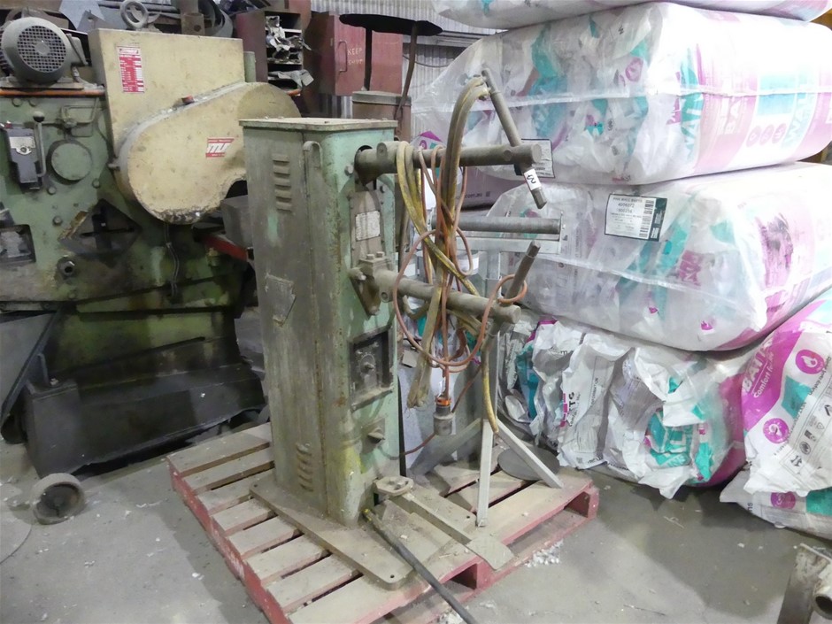 Aston Electrical Products 112 Spot Welding Machine Auction (0083 ...