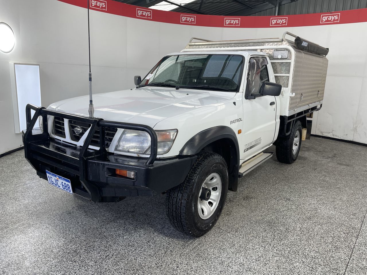 2002 Nissan Patrol ST (4x4) GU Turbo Diesel Manual Cab Chassis Auction ...