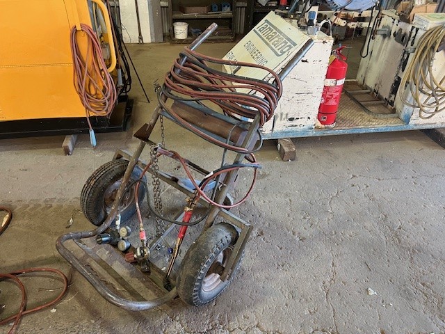 Oxy Acetylene Trolley Auction (0285-5060038) | Grays Australia