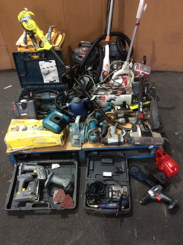 Assorted Power Tools
