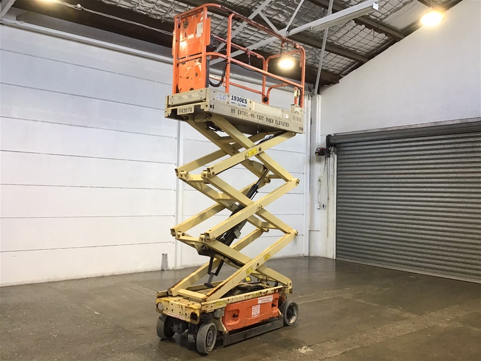 2014 JLG Industries 1930ES 19FT Scissor Lift Auction (0023-5060335 ...
