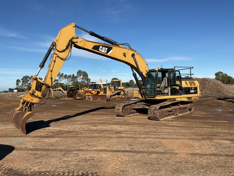 CATERPILLAR 325D Hydraulic Excavator Auction (0009-3033864) | Grays ...
