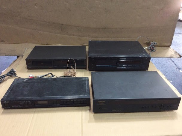 Akai AT-A102 Synthesizer Tuner+Technics SL-P170 Disc Player+Yamaha Auction (0030-2569657 ...