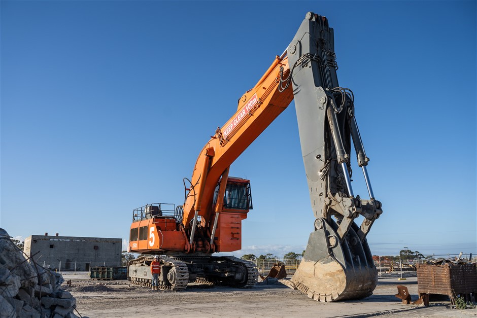 1996 LIEBHERR R994-200 Long Reach Excavator Auction (0008-5060196 ...