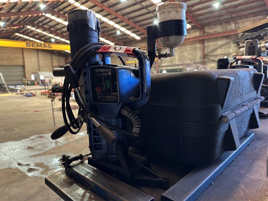 ATRA ACE 3250A Magnetic base drill with carry case Auction (0020 ...