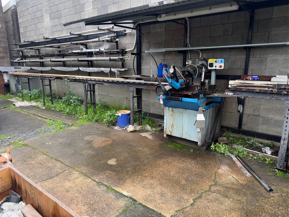 WE-275DSV-3P Metal Horizontal Band Saw Auction (0016-5059968) | Grays ...