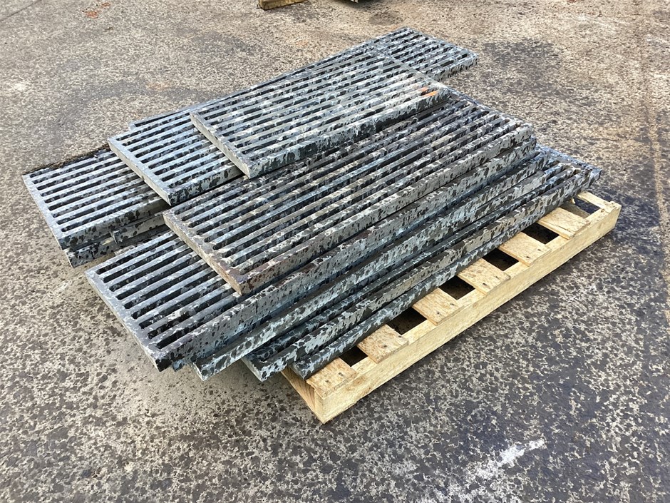 Pallet of Steel Grates Auction (0055-3034074) | Grays Australia