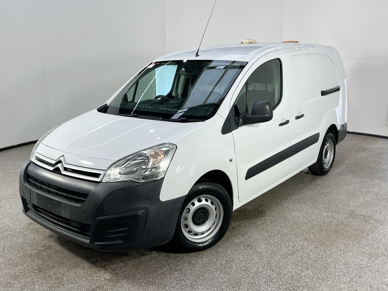2017 Citroen Berlingo L2 LONG BODY Turbo Diesel Automatic Van Auction ...