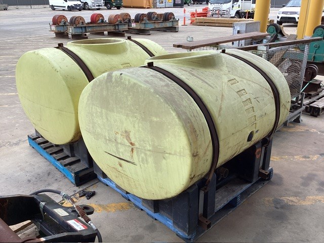 Team Poly, 1,000 litre Plastic Tanks, Qty x 2 Auction (0030-8020775 ...