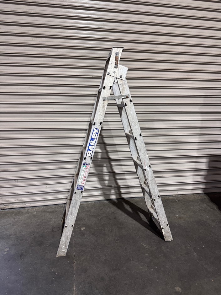 BAILEY 5 Rung Step Ladder Auction (0075-5060349) | Grays Australia