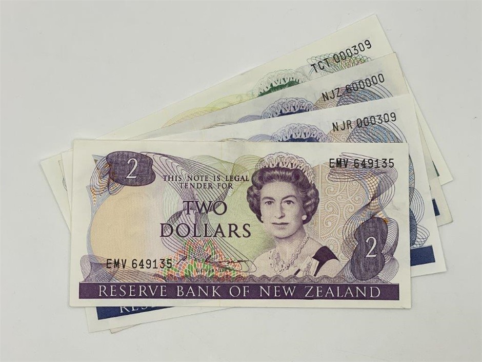 4 x asstd New Zealand Decimal paper banknotes, Spencer T. Russell ...
