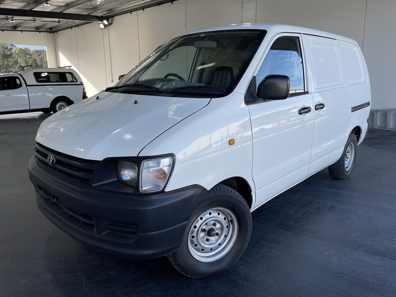 1997 Toyota TownAce SBV KR42R Automatic Van Auction (0001-21053304 ...