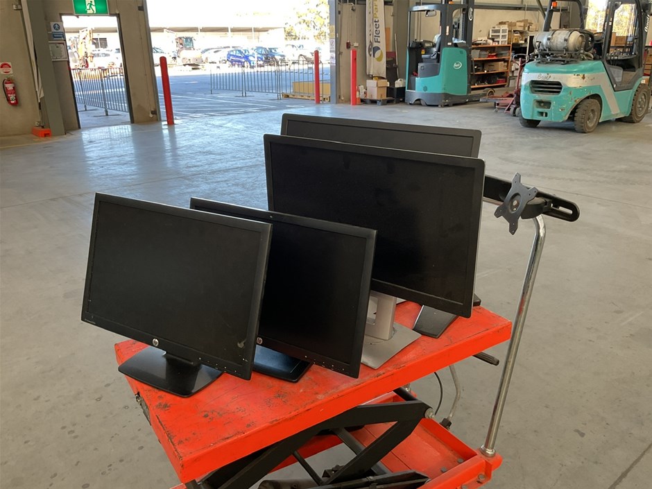 Quantity of Computer Monitors x 4 and Stand Auction (0014-3034702 ...
