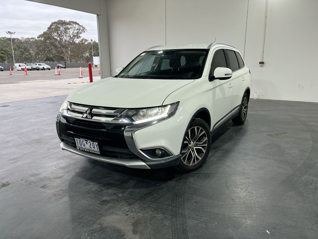 2016 Mitsubishi Outlander XLS 4WD ZK Turbo Diesel Automatic 7 Seats ...