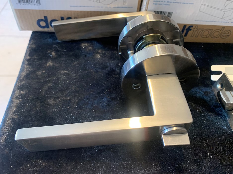 New in Boxes Delf Trade Door Passage & Privacy Lever Sets - Quantity 15 ...