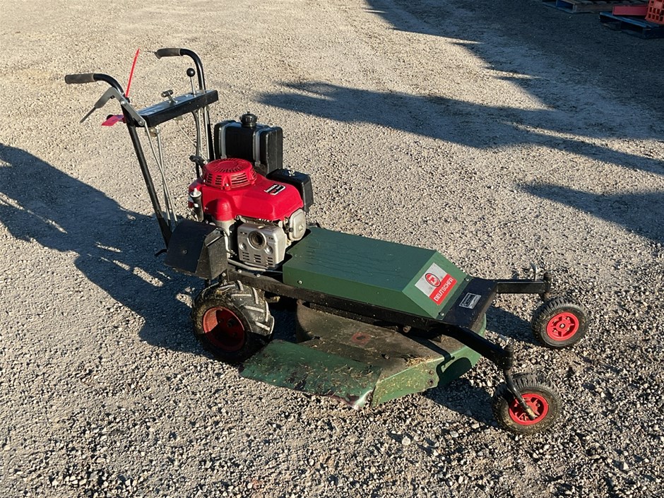 Deutscher self propelled Mower Auction (0001-3035018) | Grays Australia