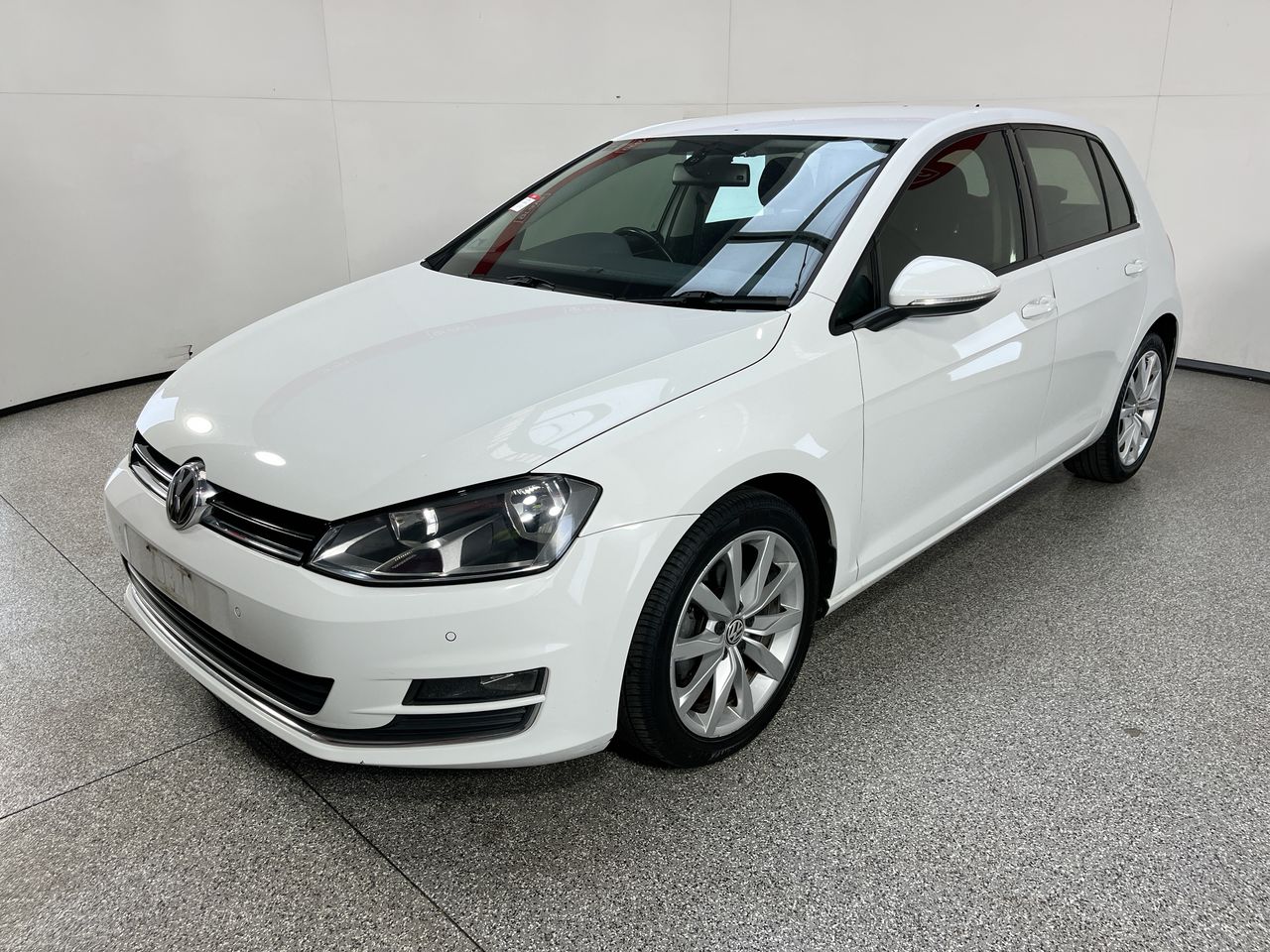2013 Volkswagen Golf 103TSI Highline A7 Automatic Hatchback Auction ...