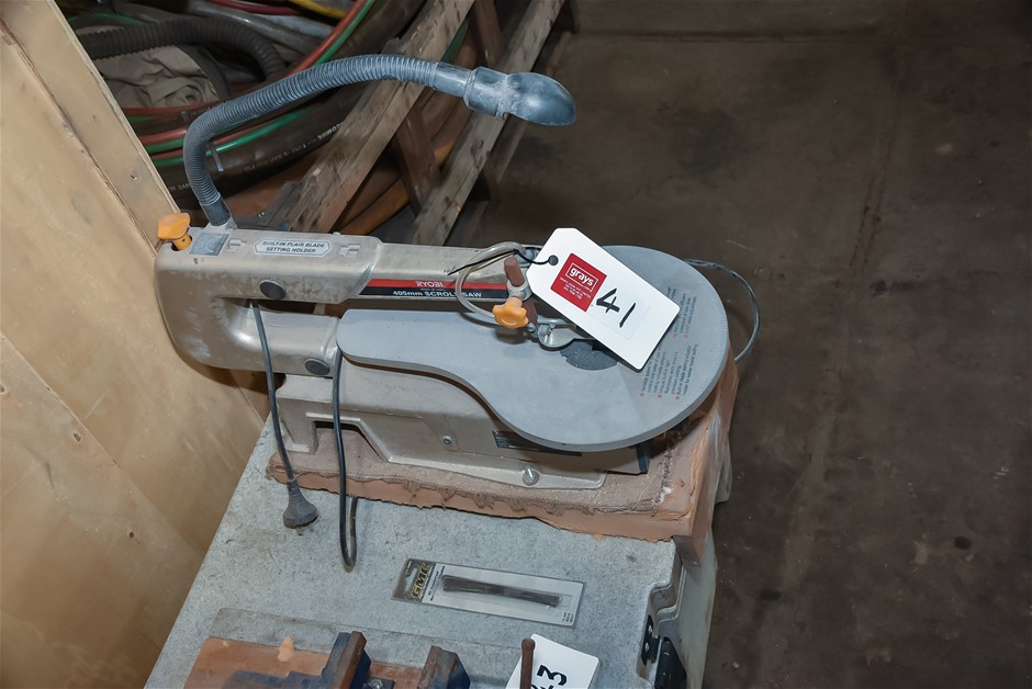 RYOBI SC1600VL Bench Top Scroll Saw Auction (0041-5060948) | Grays ...