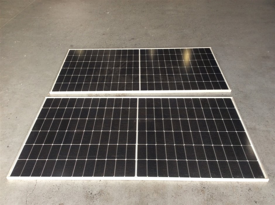 Jinko Solar JKM565N-72HL4-V Solar Panels (Lot of 2) Auction (0001 ...