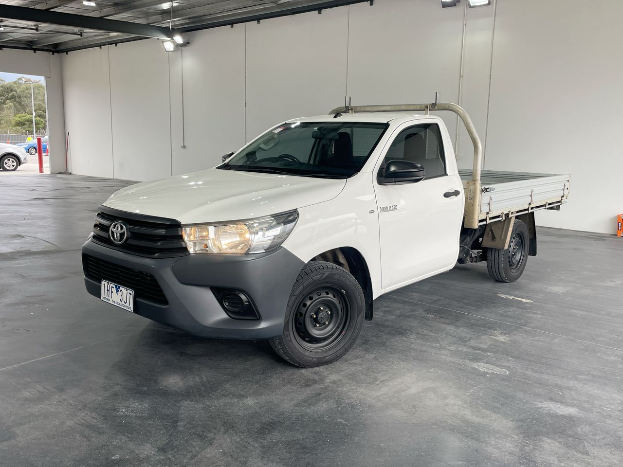 2016 Toyota Hilux Workmate TGN121R Manual Cab Chassis Auction (0001 ...