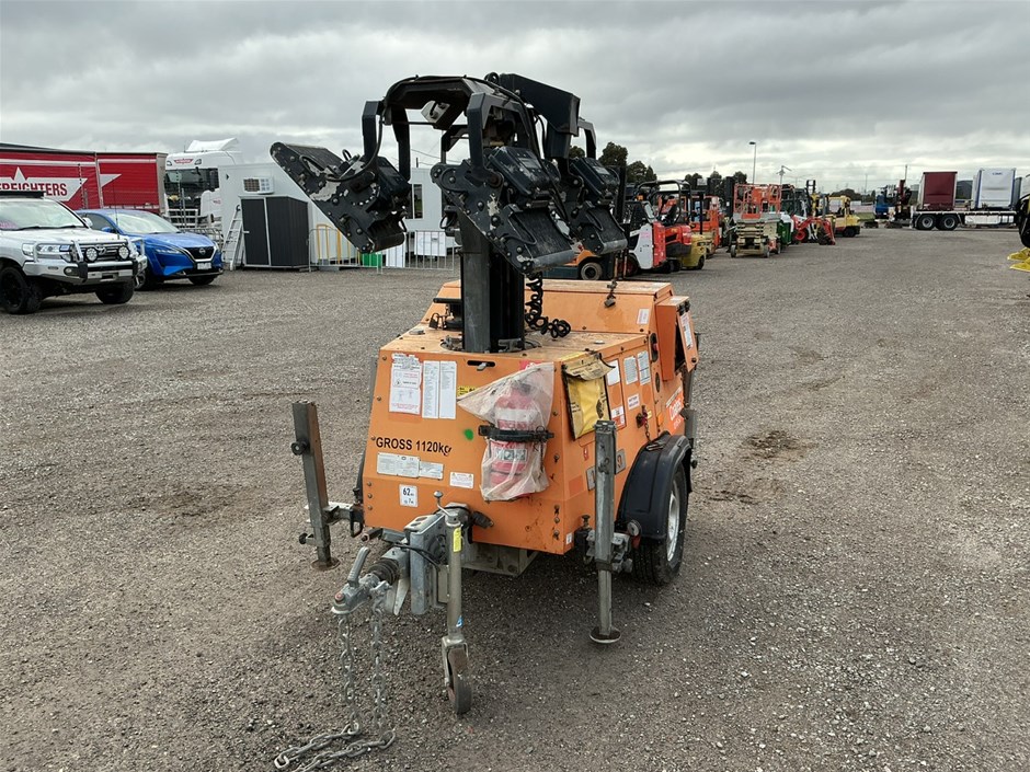 2017 SMC Light Tower Auction (0004-3035448) | Grays Australia