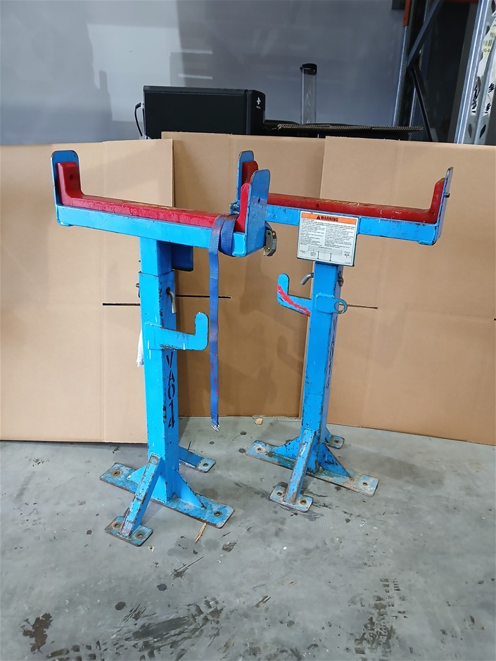 2009 Genie Scissor Lift - Pipe Rack - To Suit GS4390-GS5390 Auction ...