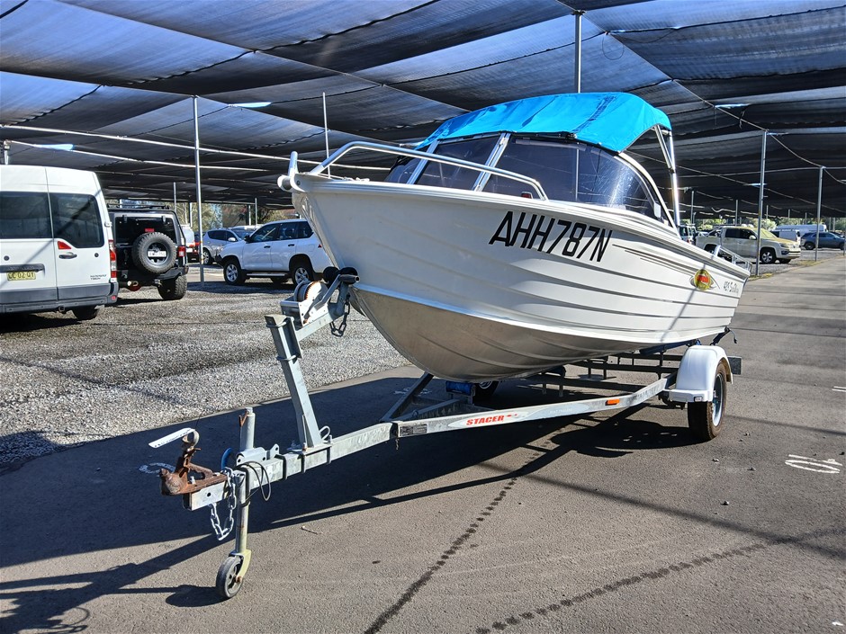 Stacer 429 Seaway Auction (0001-10082639) | Grays Australia