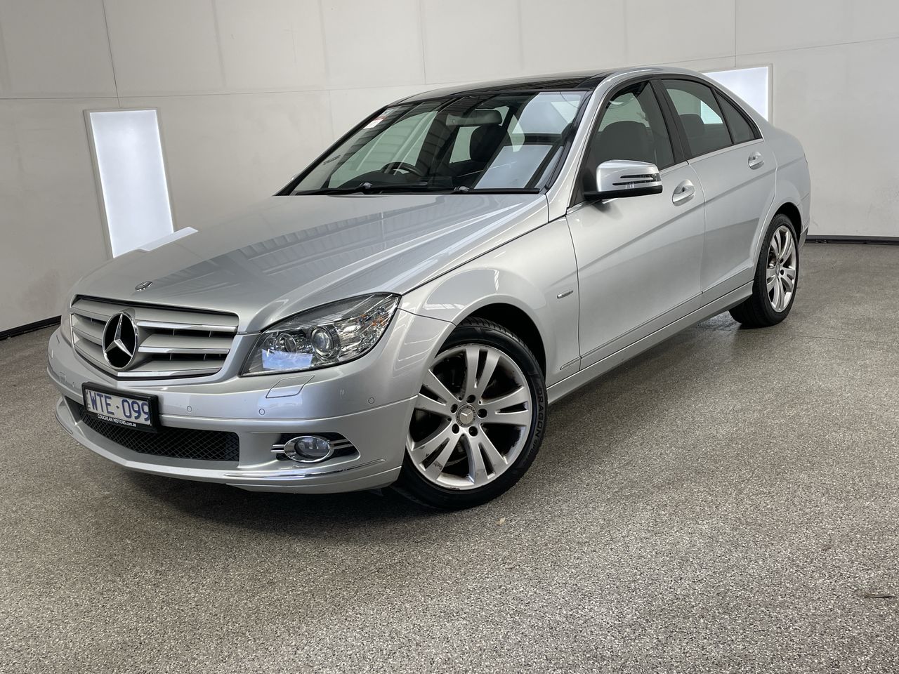 2008 Mercedes Benz C-Class Classic W204 Automatic Sedan Auction (0001 ...