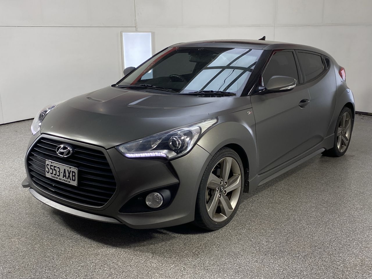 2012 Hyundai Veloster SR TURBO FS Manual Coupe Auction (0001-60049124 ...