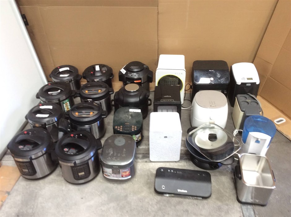 Mixed Brands and Models Electric Pressure Cookers / Air Fryers Auction ...