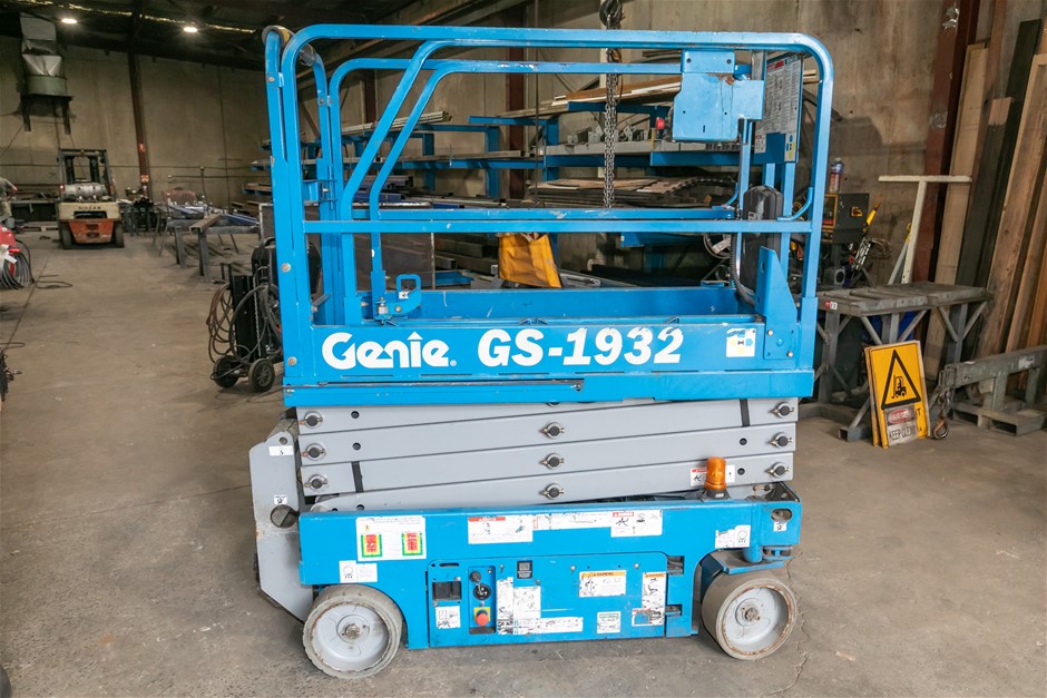 2011 Genie GS-1932, Scissor Lift Auction (0009-5061382) | Grays Australia