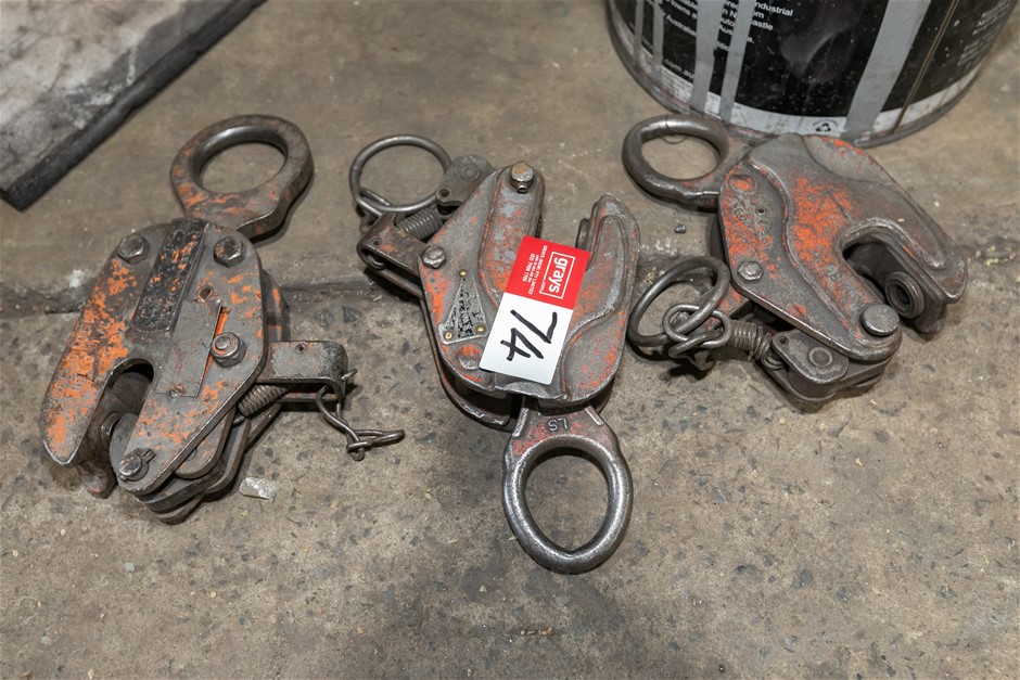 Plate Grabs Auction (0074-5061382) | Grays Australia