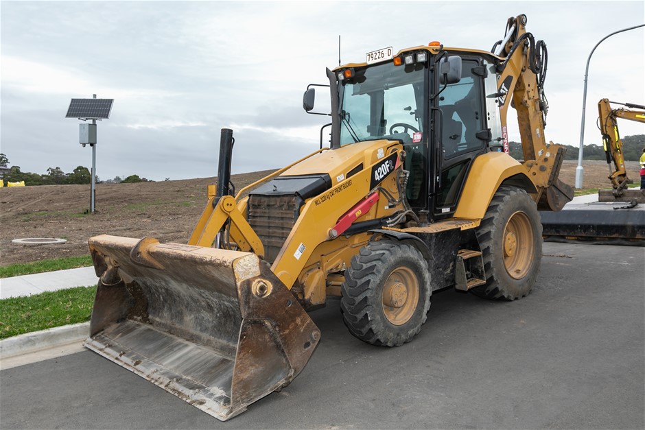 2018 CAT 420F2 Backhoe Loader Auction (0013-5061489) | Grays Australia