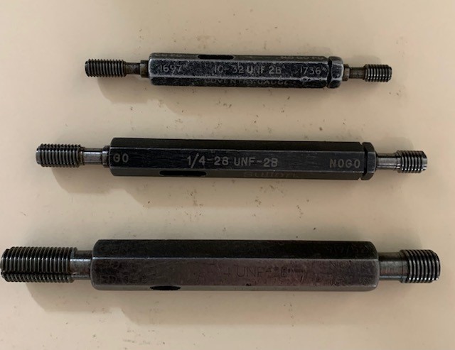 UNF 3 x Thread Plug Gauges 10-32, ¼ x 28, 3/8 x 24 Auction (0198 ...