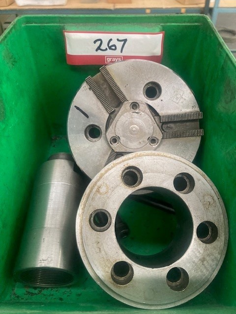CHUCK Auction (0267-3036085) | Grays Australia