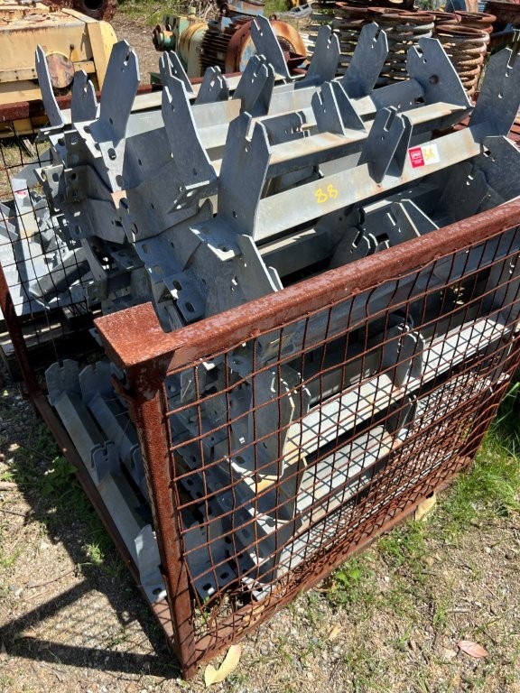 Steel Crate Vee Trough Frames 650mm Belt - Qnty 80 Auction (0088 ...