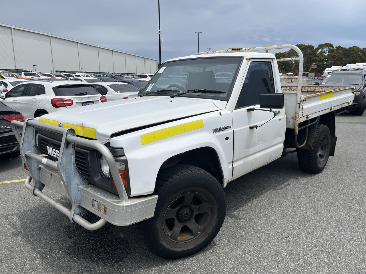 1994 Nissan Patrol DX Manual Cab Chassis Auction (0001-9065440) | Grays ...
