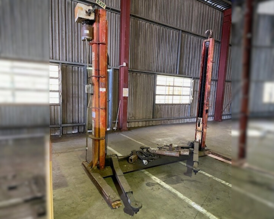 Repco Vehicle 2 Post Hoist Auction (0003-7060939) | Grays Australia