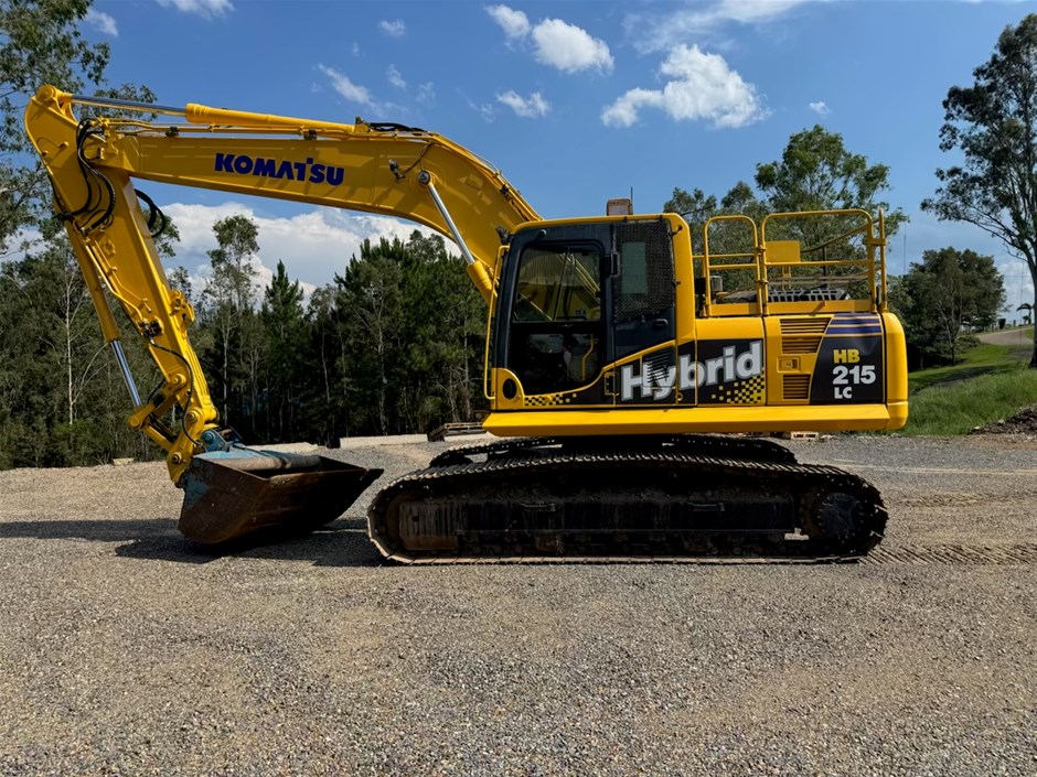 2011 Komatsu HB 215 LC-1 (21t) HYBRID Hydraulic Excavator Auction (0025 ...