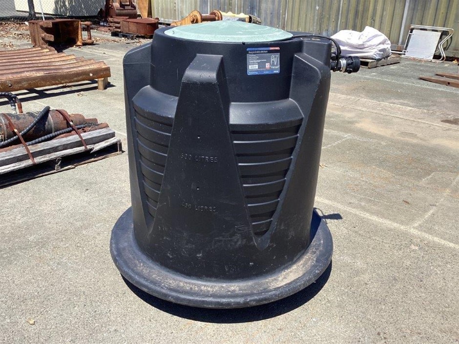 Pumpwell 600 - 450L Tank Auction (0053-7061048) | Grays Australia
