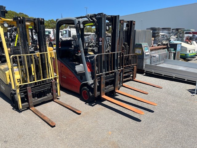 Linde H18 Counterbalance Forklift Auction (0008-9066743) | Grays Australia